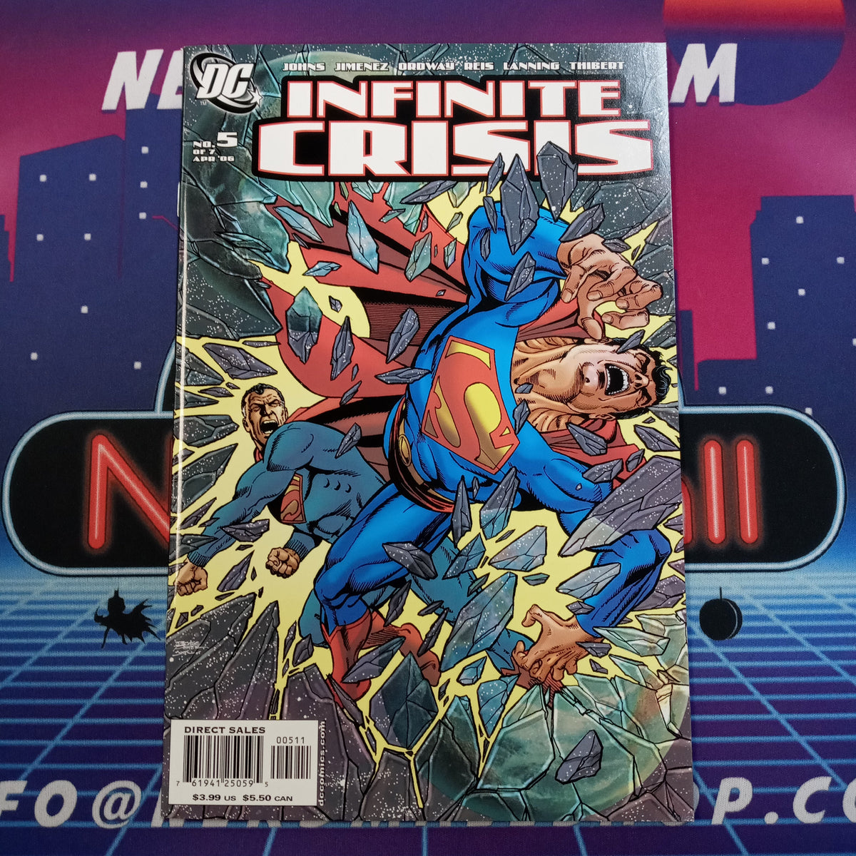 Infinite Crisis #5 — The Nerd Mall